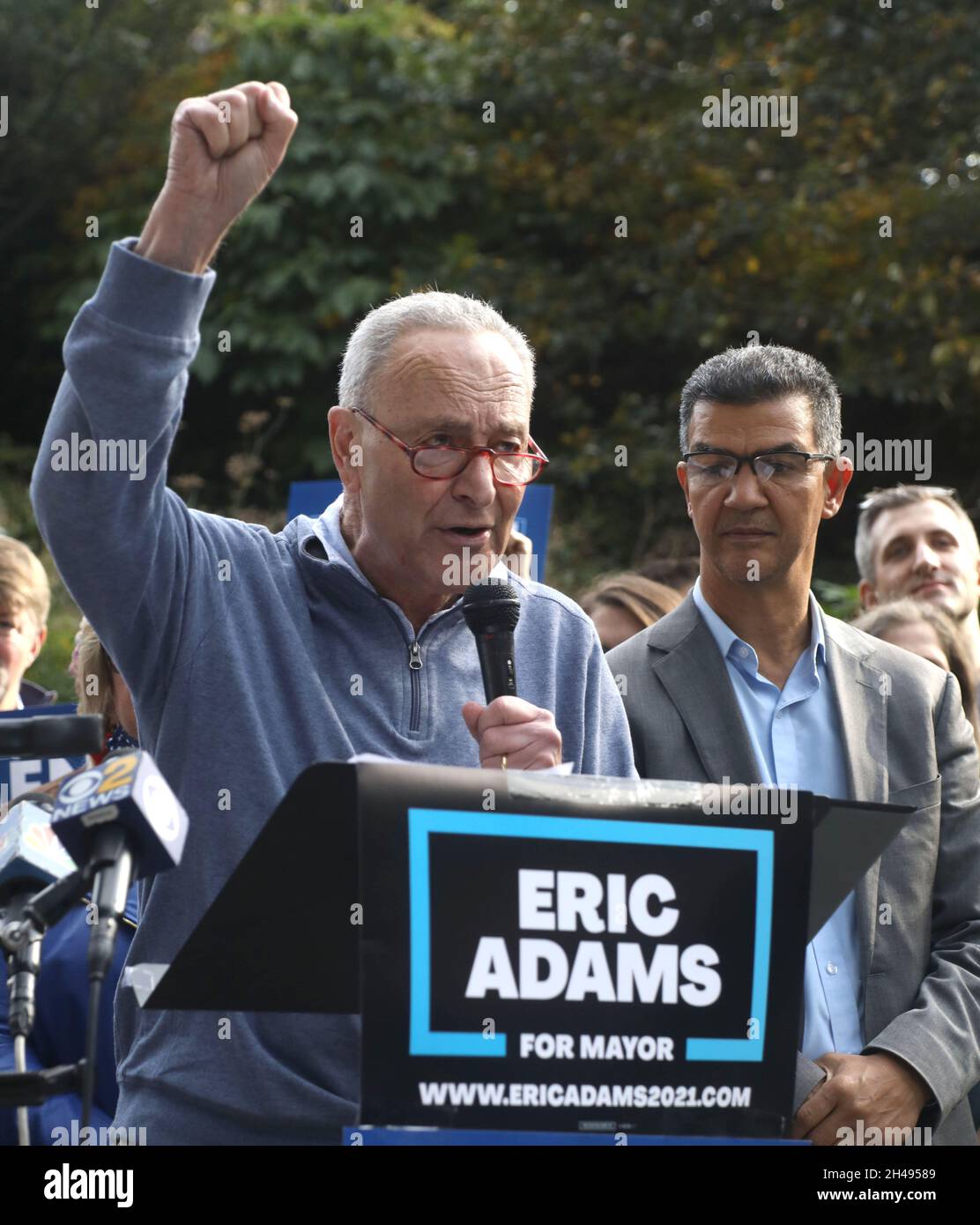 New York, New York, USA. 31st Oct, 2021. New York Senator CHUCK SCHUMER ...