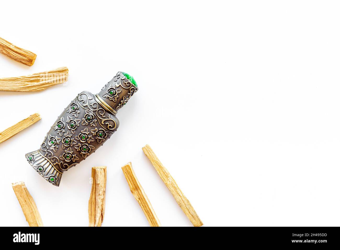 Traditional silver oil bottle hi-res stock photography and images - Alamy