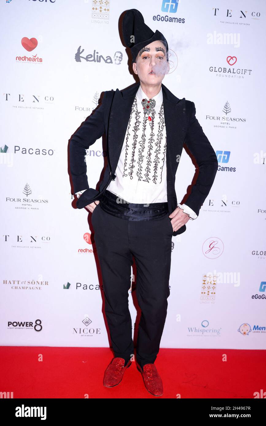 Ali Mahdavi arrives to the Global Gift Gala on October 30, 2021 at ...
