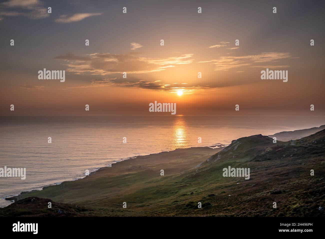 Time lapse stunning sky sunset hi-res stock photography and images - Alamy