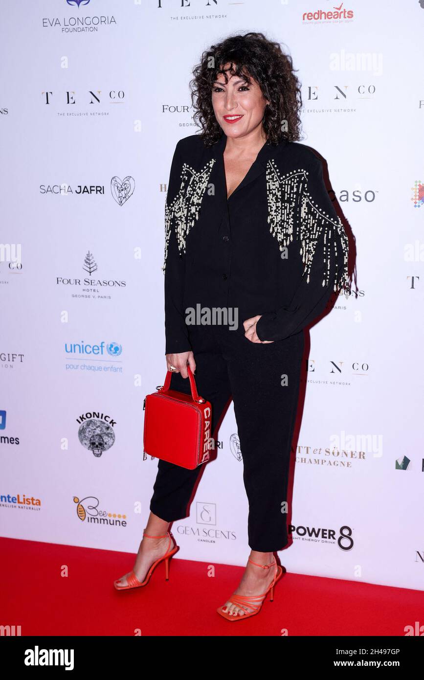 Leslie Benaroch arrives to the Global Gift Gala on October 30, 2021 at ...