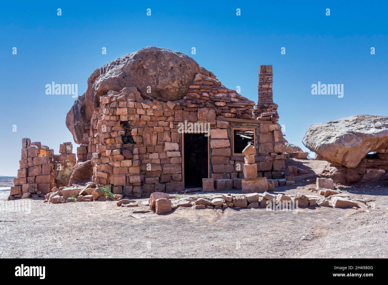 Arizona desert ruins hi-res stock photography and images - Alamy