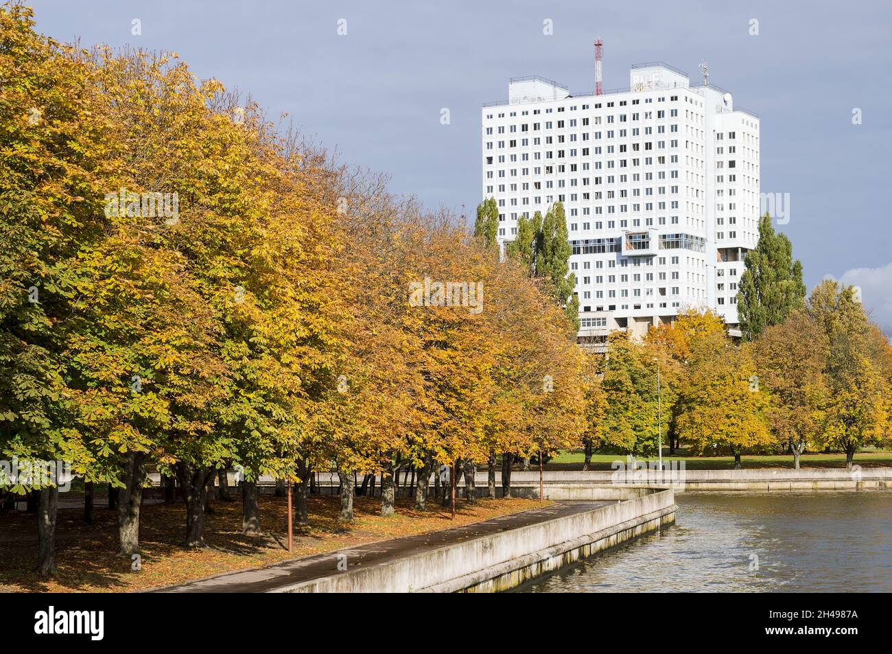 Historical administrative building soviet hi-res stock photography and ...