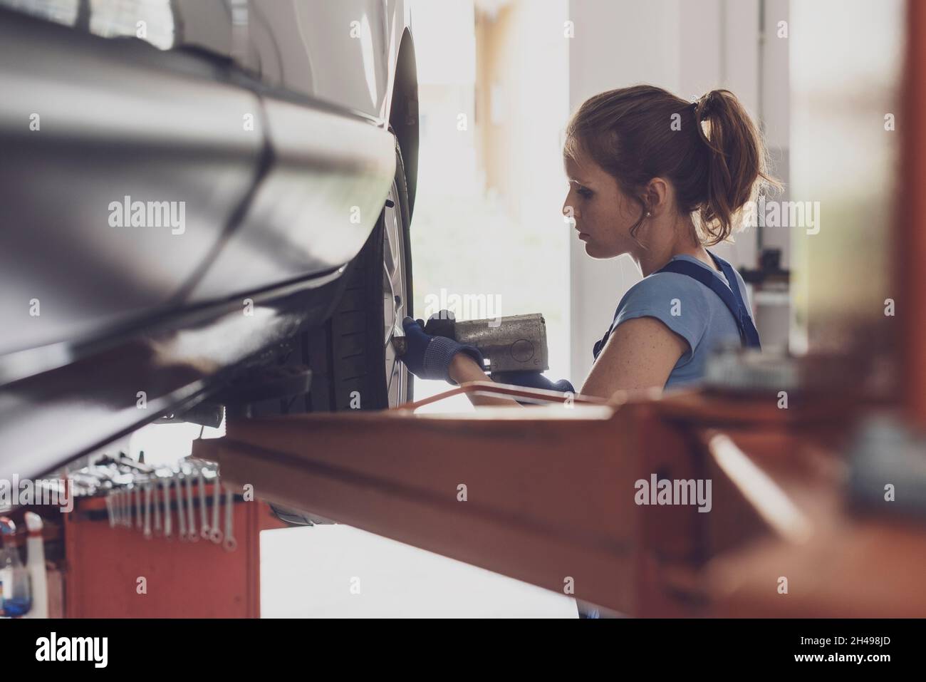 Doing a wheel hi-res stock photography and images - Alamy