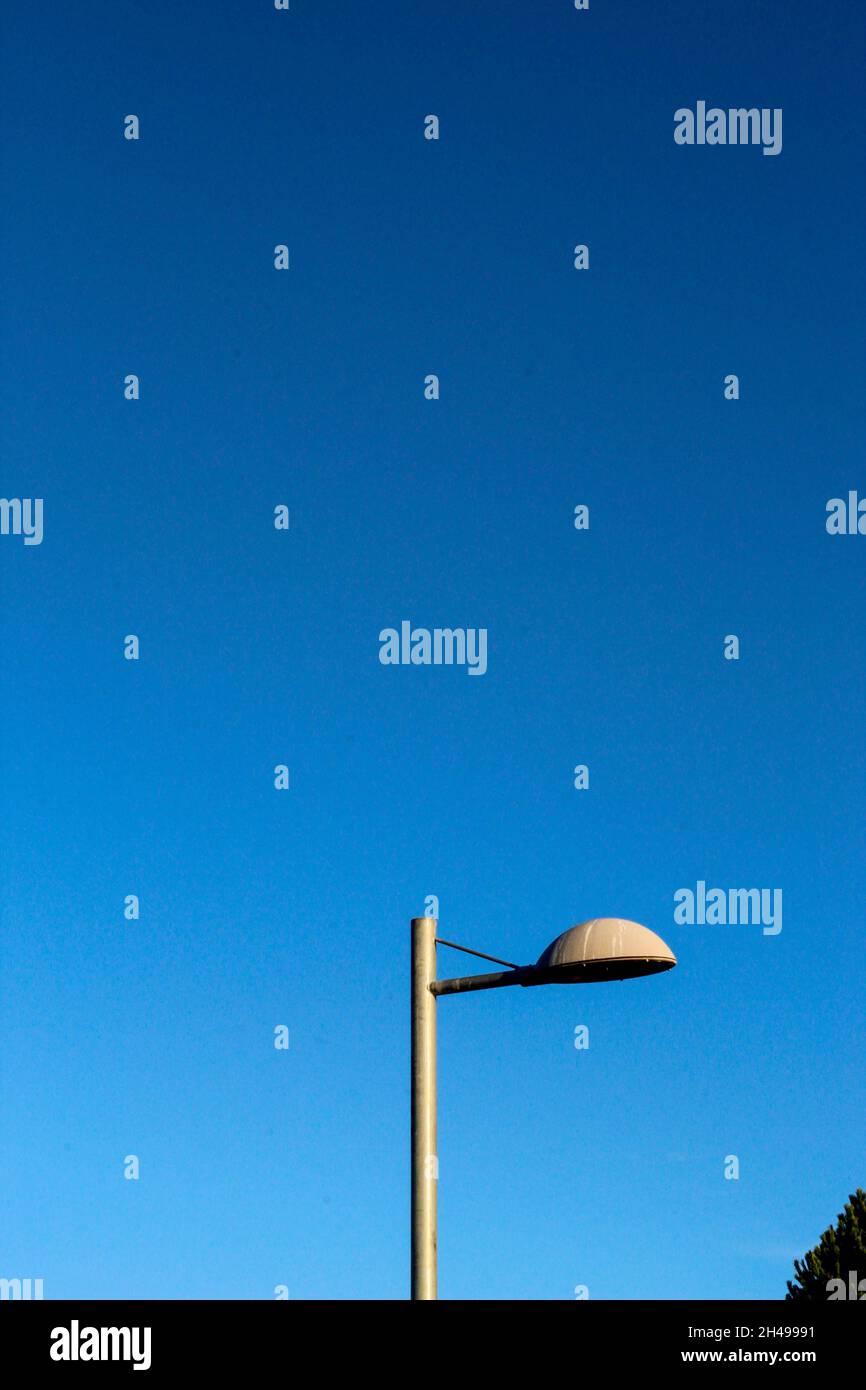 Lamp Post (Blue Sky Background Stock Photo - Alamy