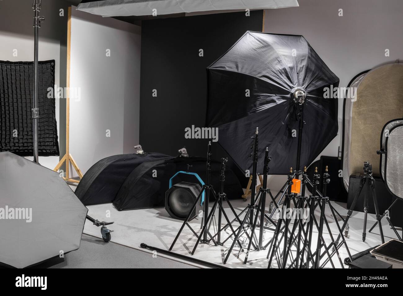 Interior of a modern photo studio. Technics and equipment Stock Photo ...