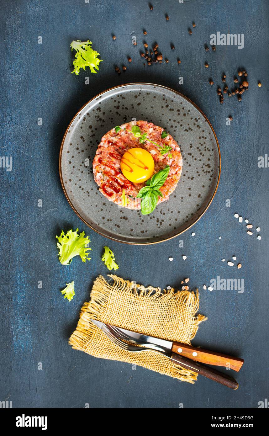 Tar tare hi-res stock photography and images - Alamy