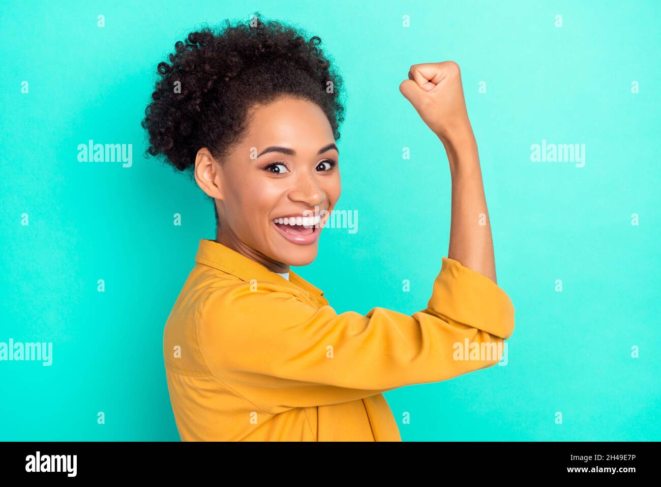 African american female bodybuilder hi-res stock photography and images ...