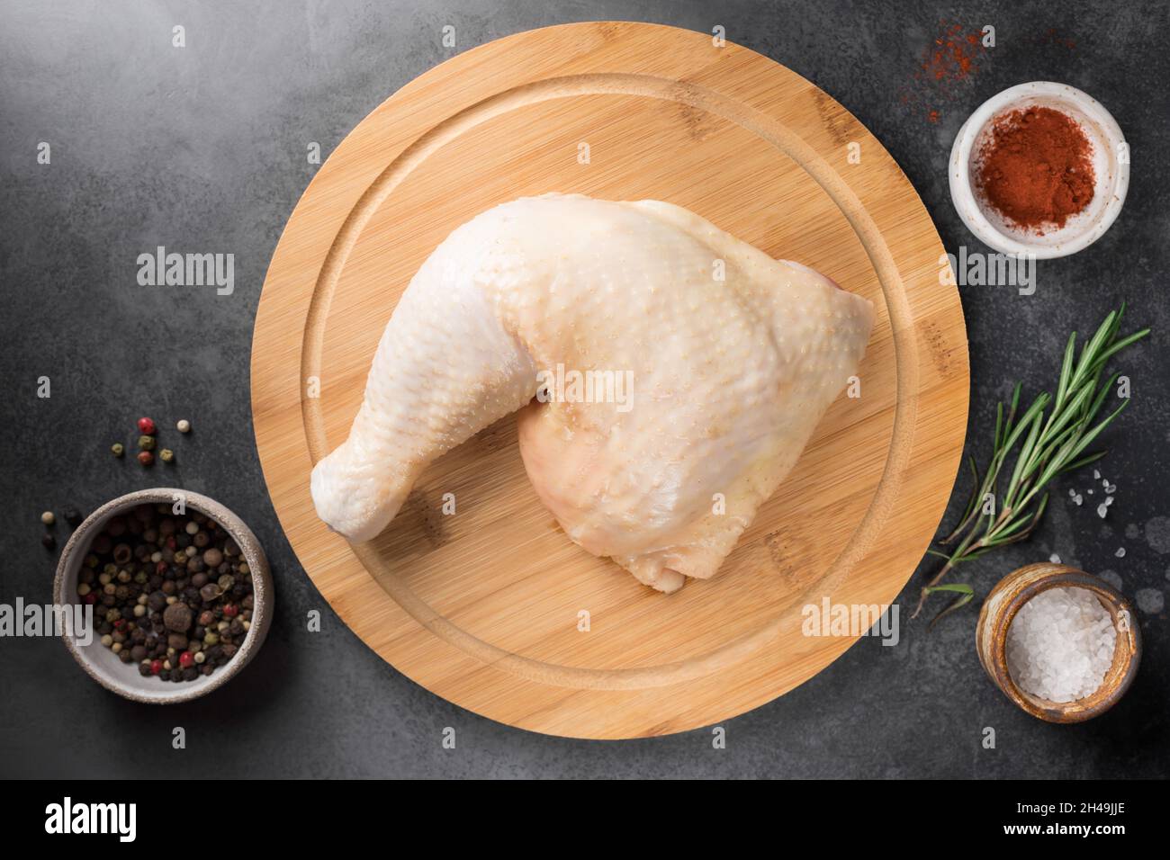 Raw chicken thigh hi-res stock photography and images - Alamy