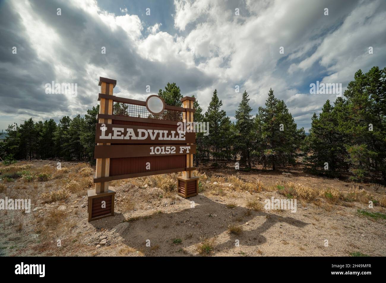 Welcome sign for Leadville, Colorado Stock Photo - Alamy