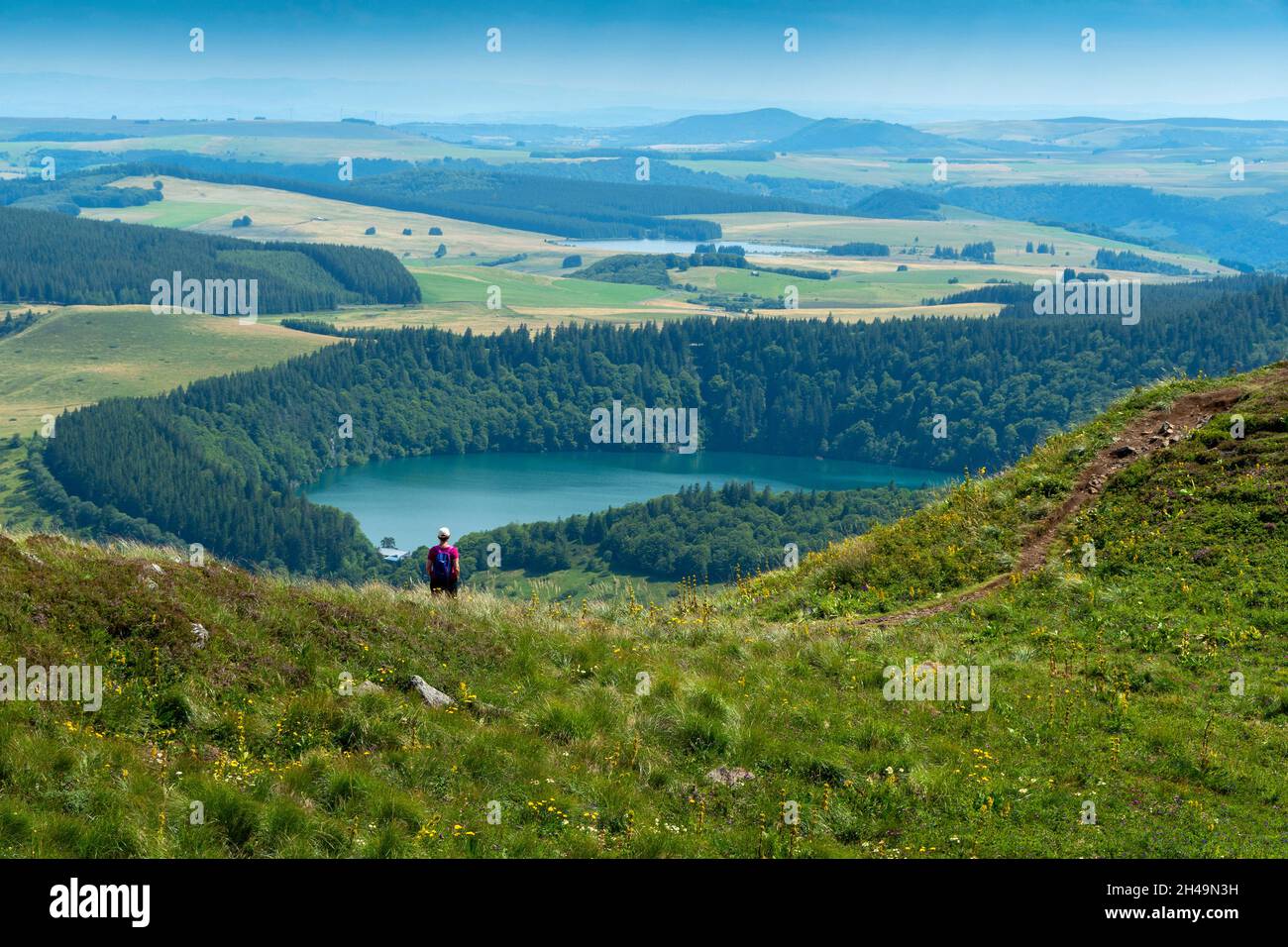 Lac pavin hi-res stock photography and images - Alamy
