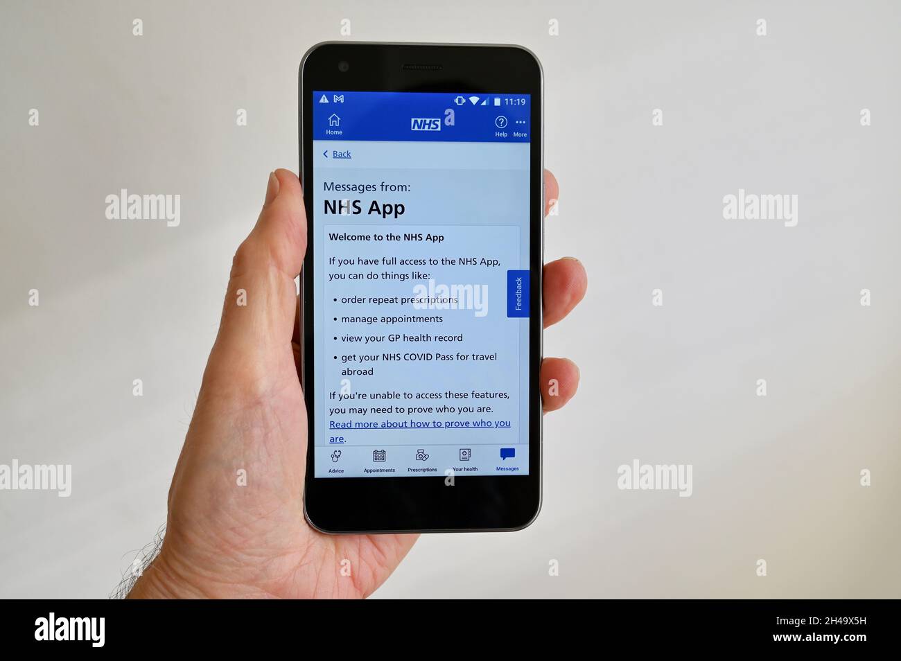 Messages from nhs app hi-res stock photography and images - Alamy