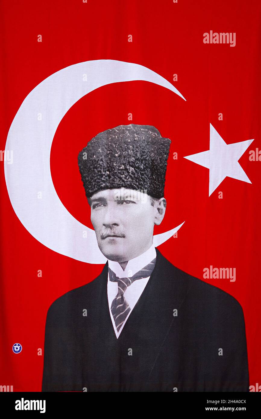 Ataturk portrait hi-res stock photography and images - Alamy