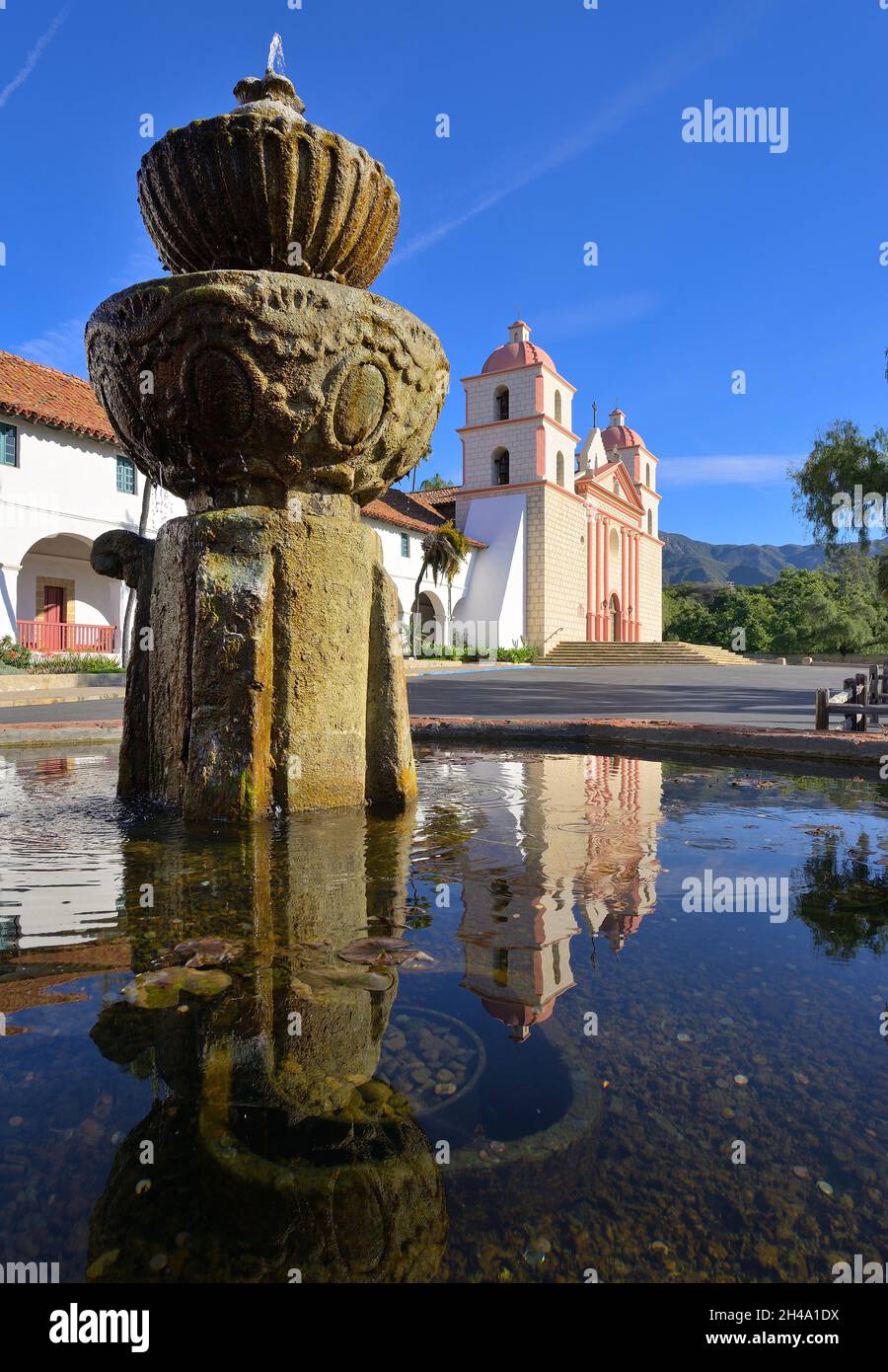 Chumash tribe hi-res stock photography and images - Alamy