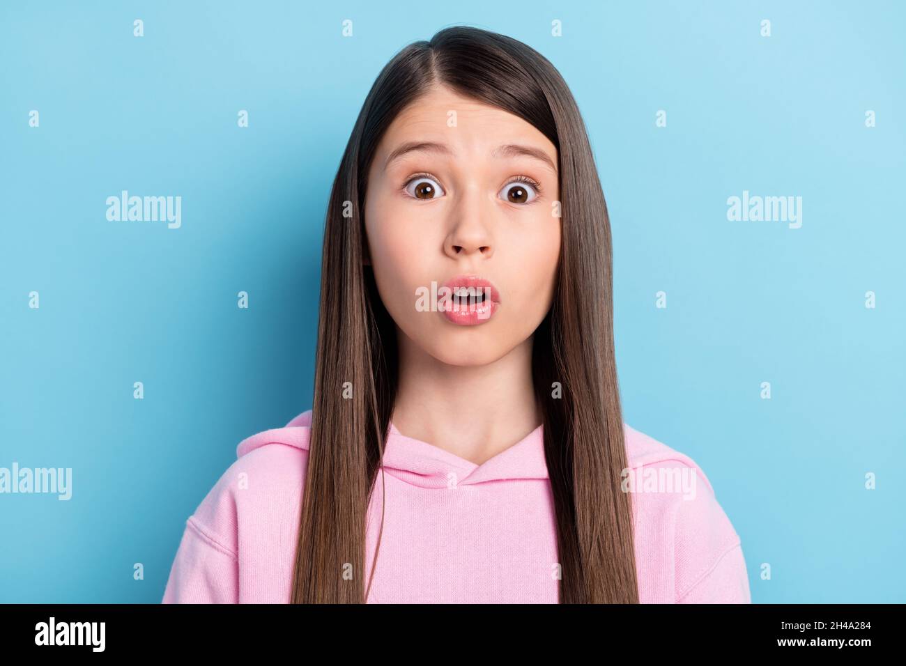 Photo of young attractive school girl amazed shocked surprised fake ...