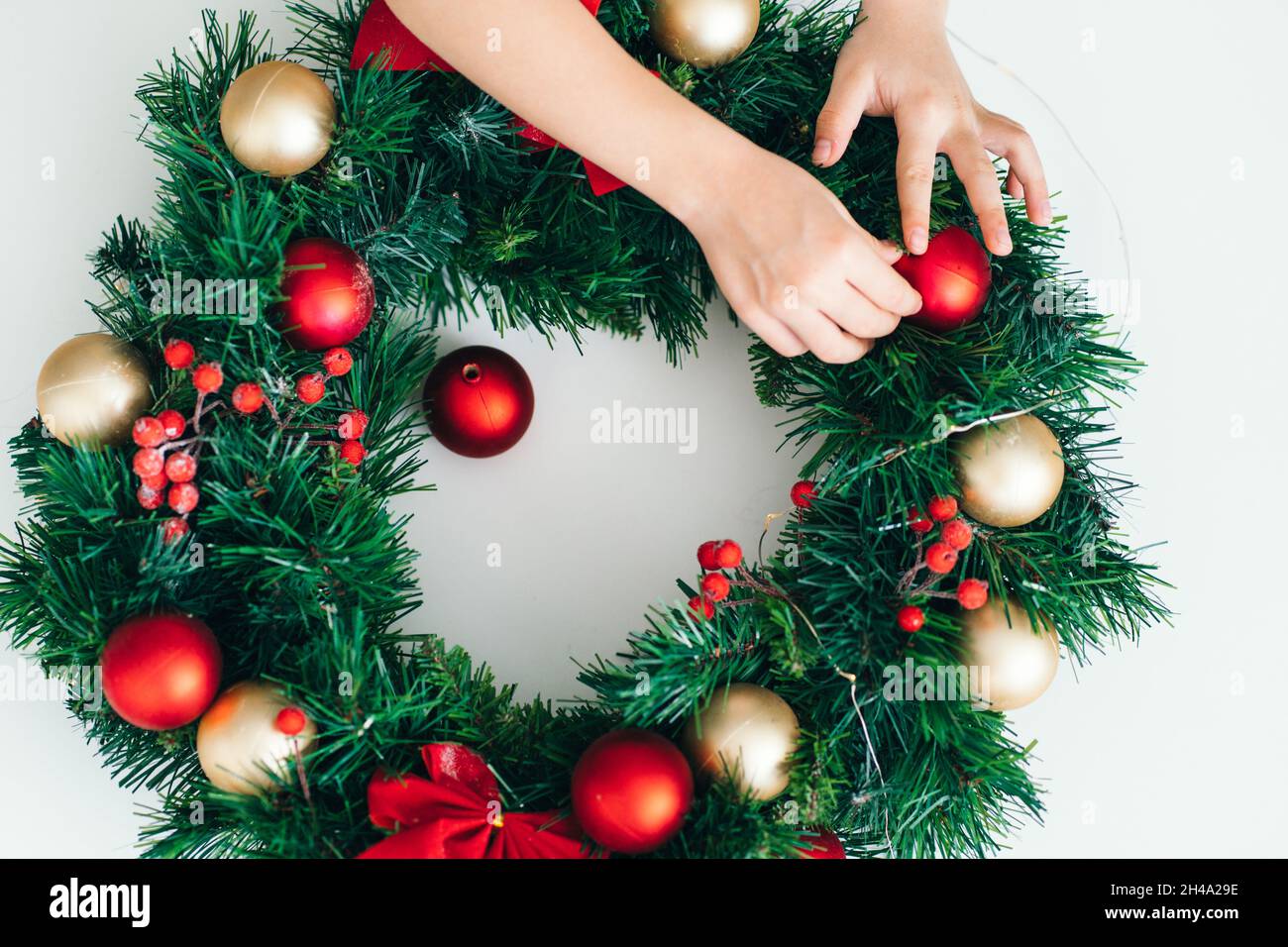 Children with advent wreath hi-res stock photography and images - Alamy