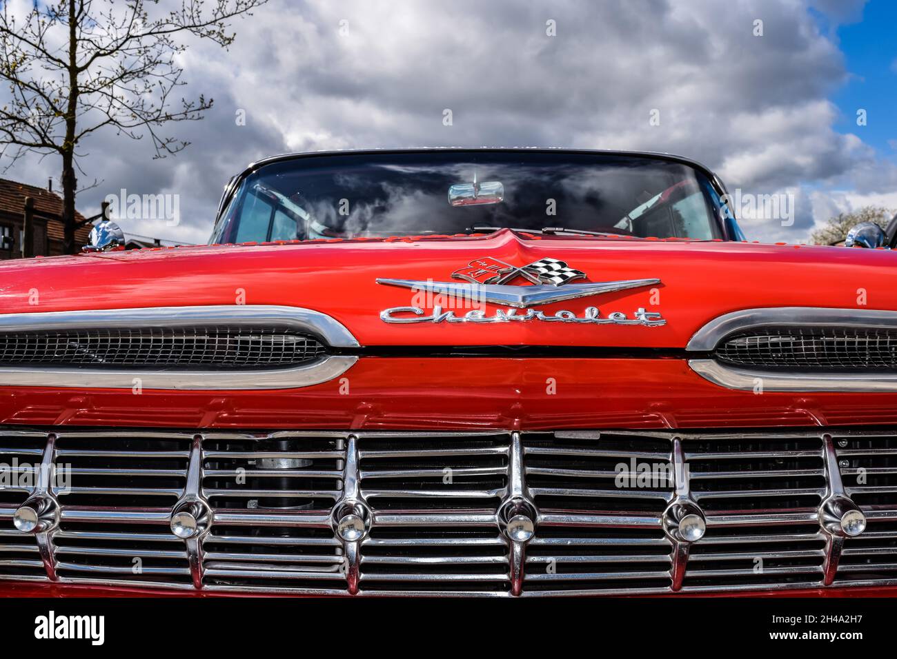 Old timers hi-res stock photography and images - Alamy