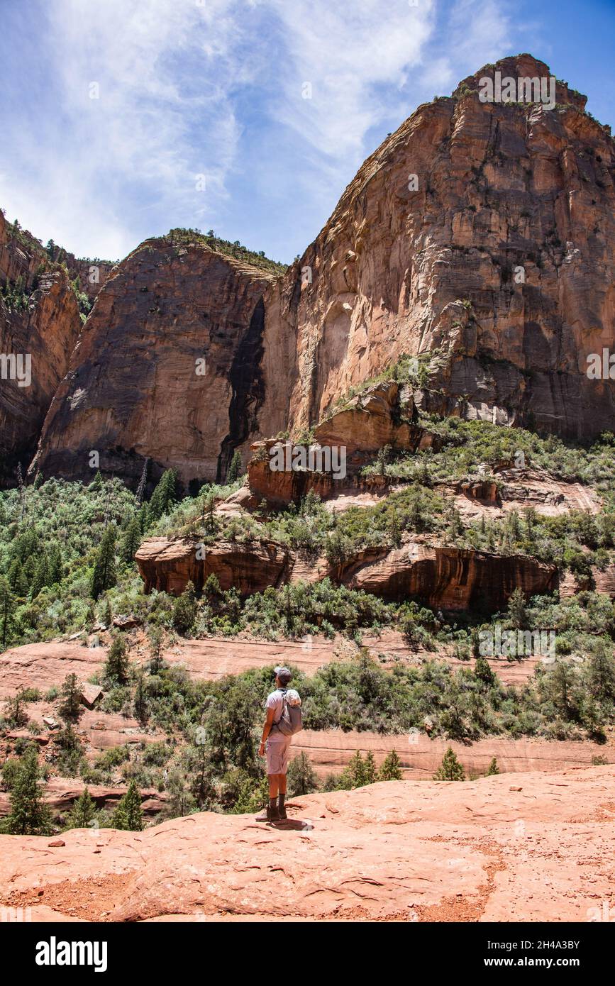 Hiking in Boynton Canyon, Sedona, Arizona, U.S.A Stock Photo - Alamy