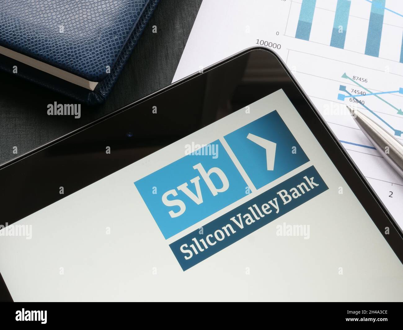 KYIV, UKRAINE - October 21, 2021. Silicon valley bank logo. SVB ...