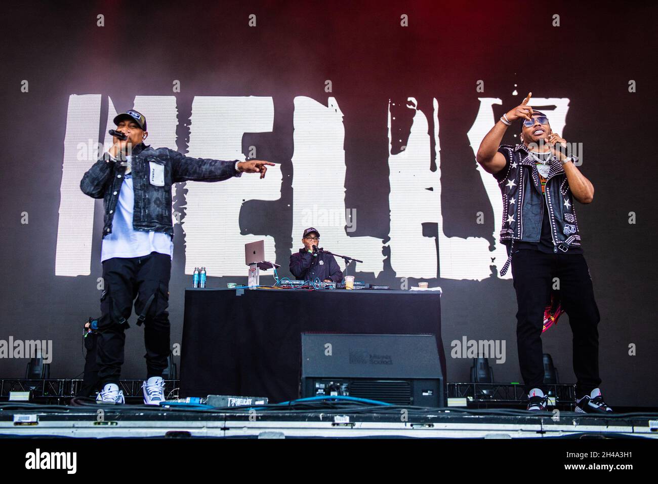 Nelly rapper hi-res stock photography and images - Alamy