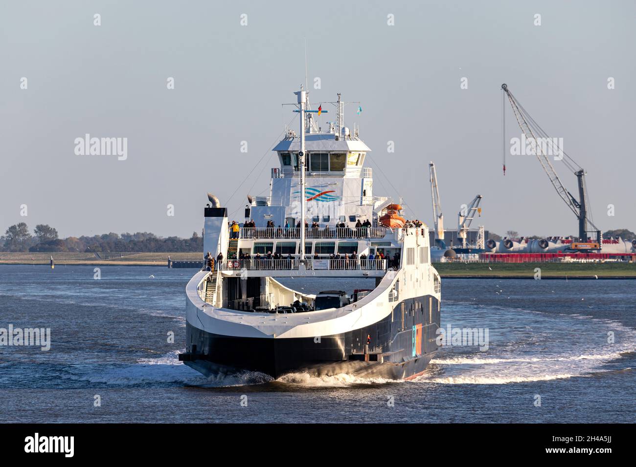 LNG powered GREENFERRY I in service between Cuxhaven and Brunsbüttel ...
