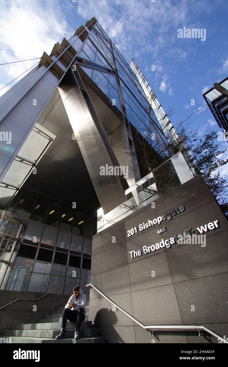Legg mason tower hi-res stock photography and images - Alamy