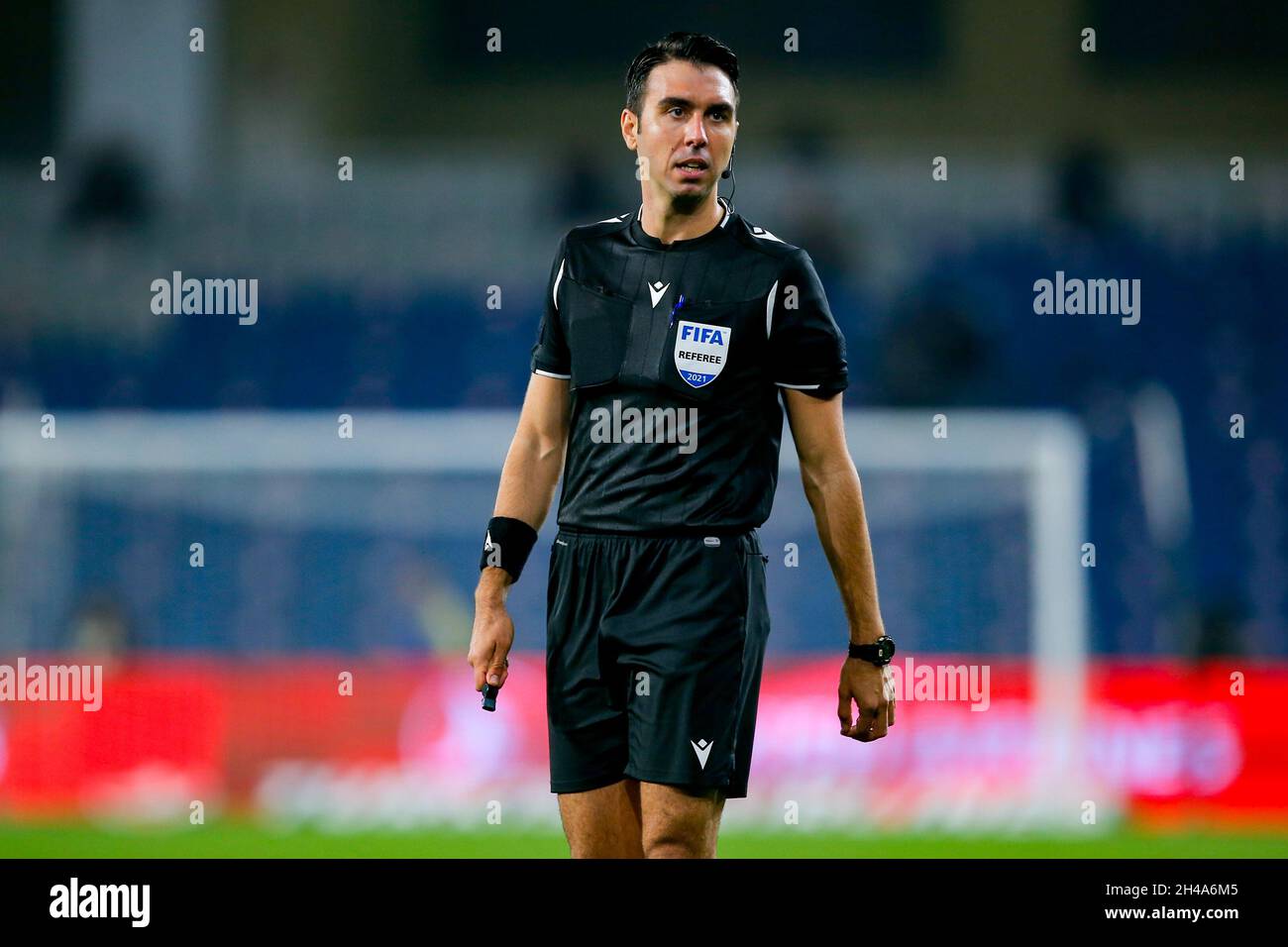 ISTANBUL, TURKEY - NOVEMBER 1: referee Arda Kardesler during the Super ...