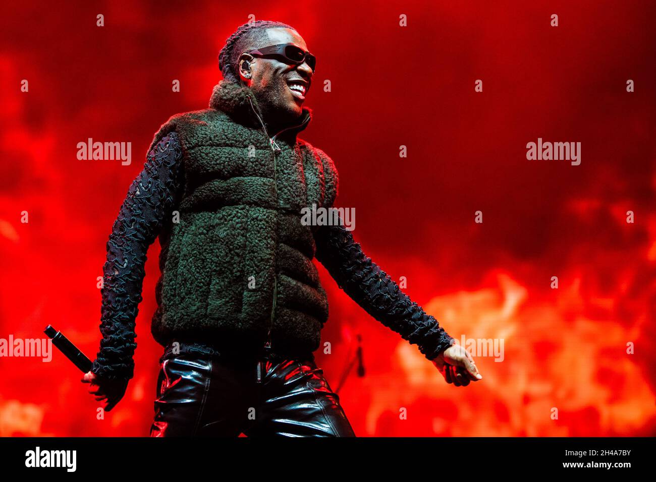Burna boy hi-res stock photography and images - Alamy