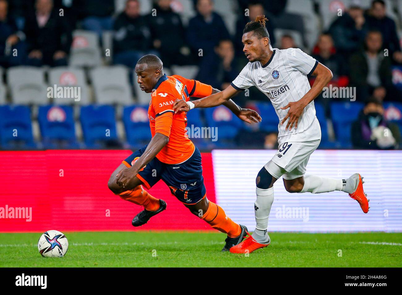 ISTANBUL, TURKEY - NOVEMBER 1: Stefano Okaka of Istanbul Basaksehir FK ...