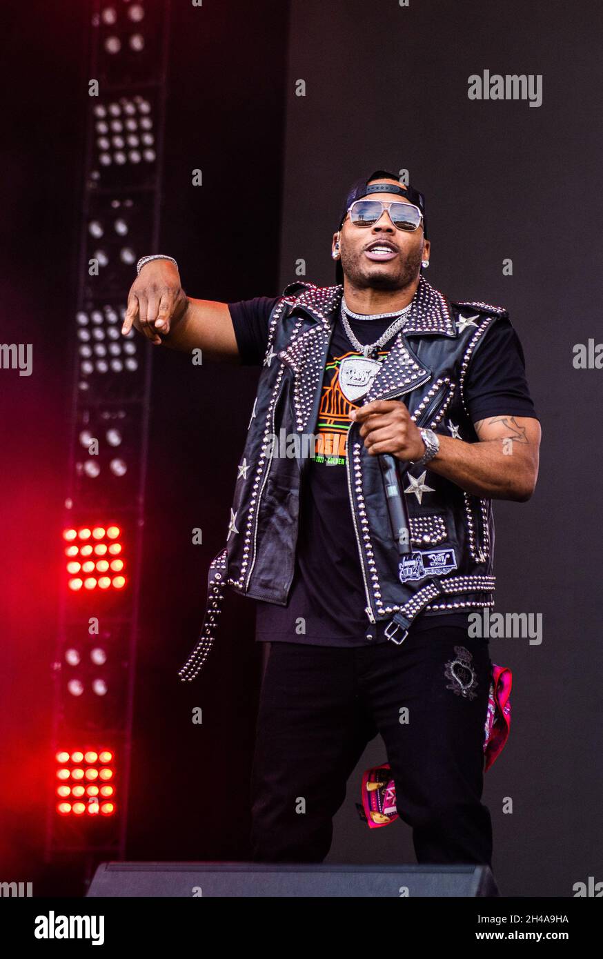 Nelly rapper hi-res stock photography and images - Alamy