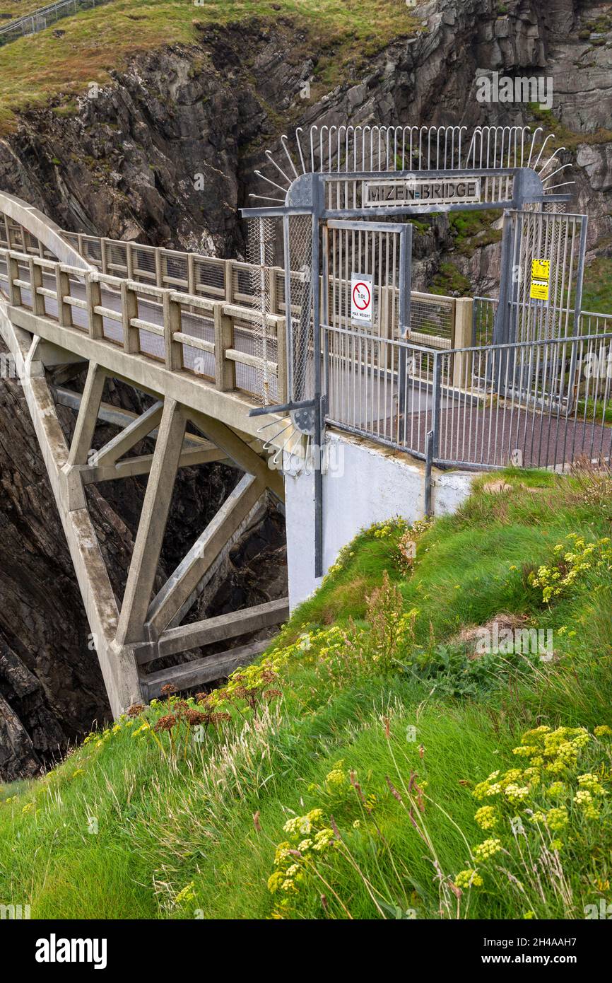 Bridge to Mizen Head Signal Station, County Cork, Ireland Stock Photo ...