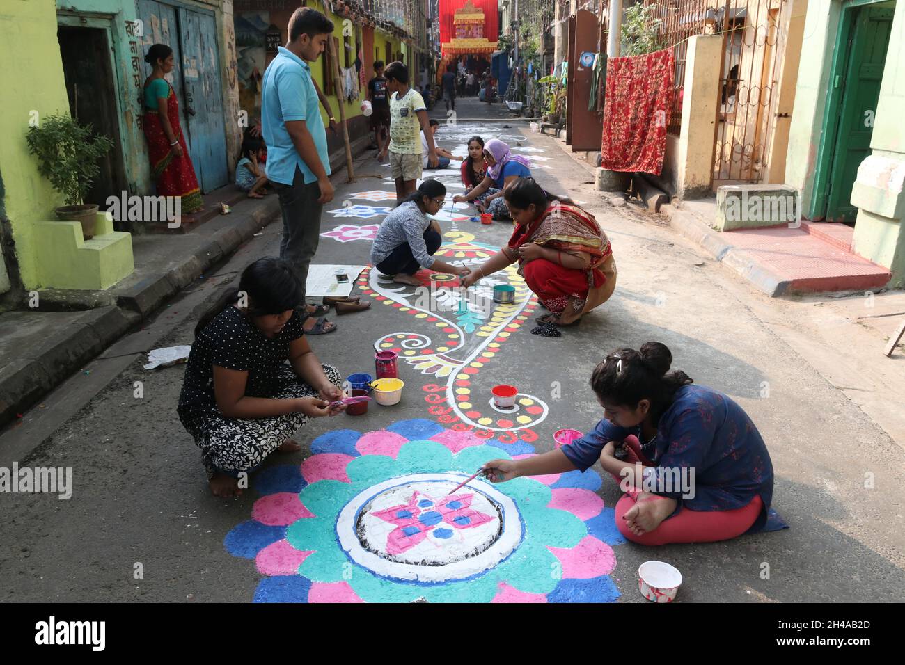 Rangoli photo hi-res stock photography and images - Alamy