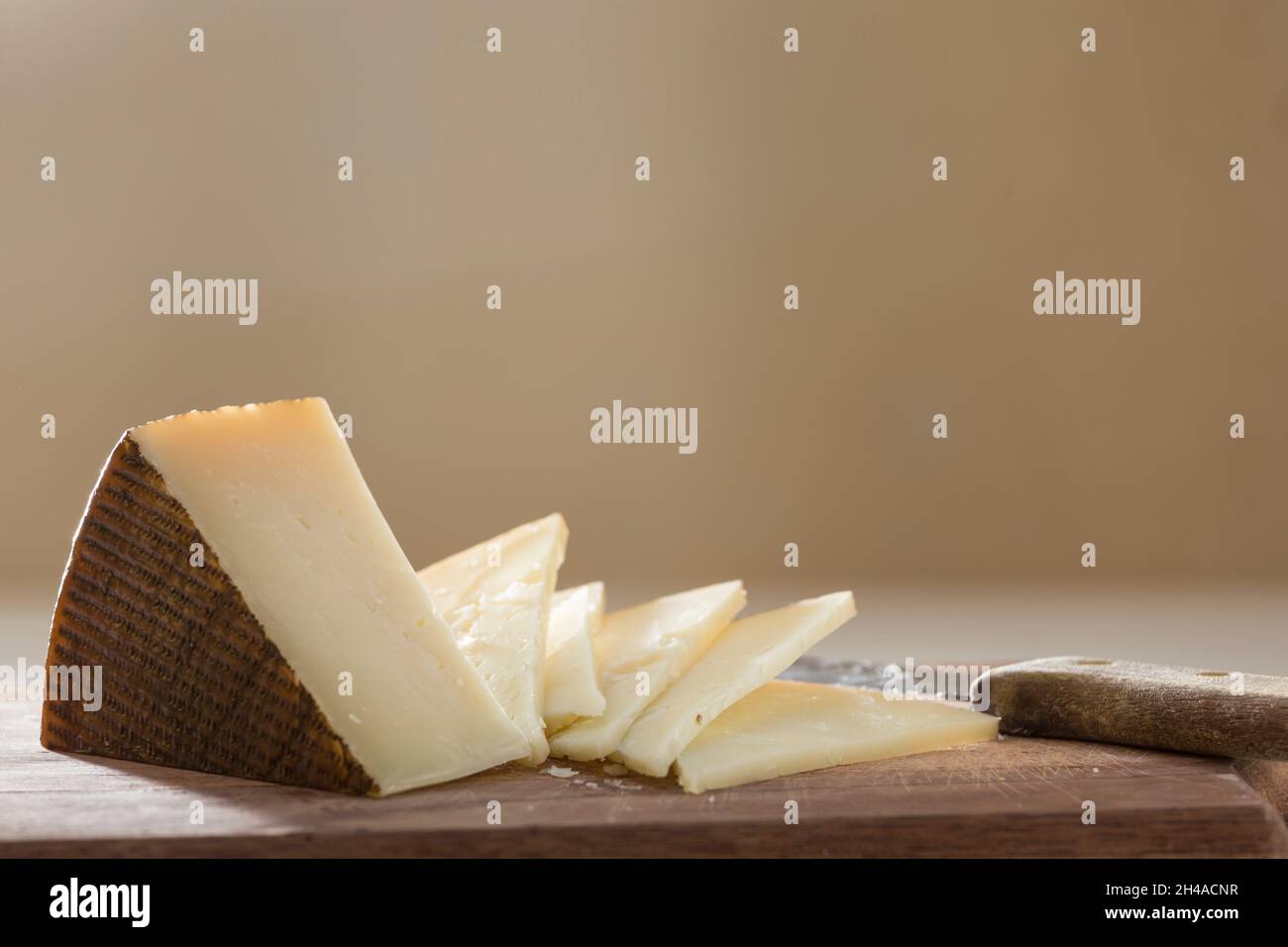 Splitting knife hi-res stock photography and images - Alamy