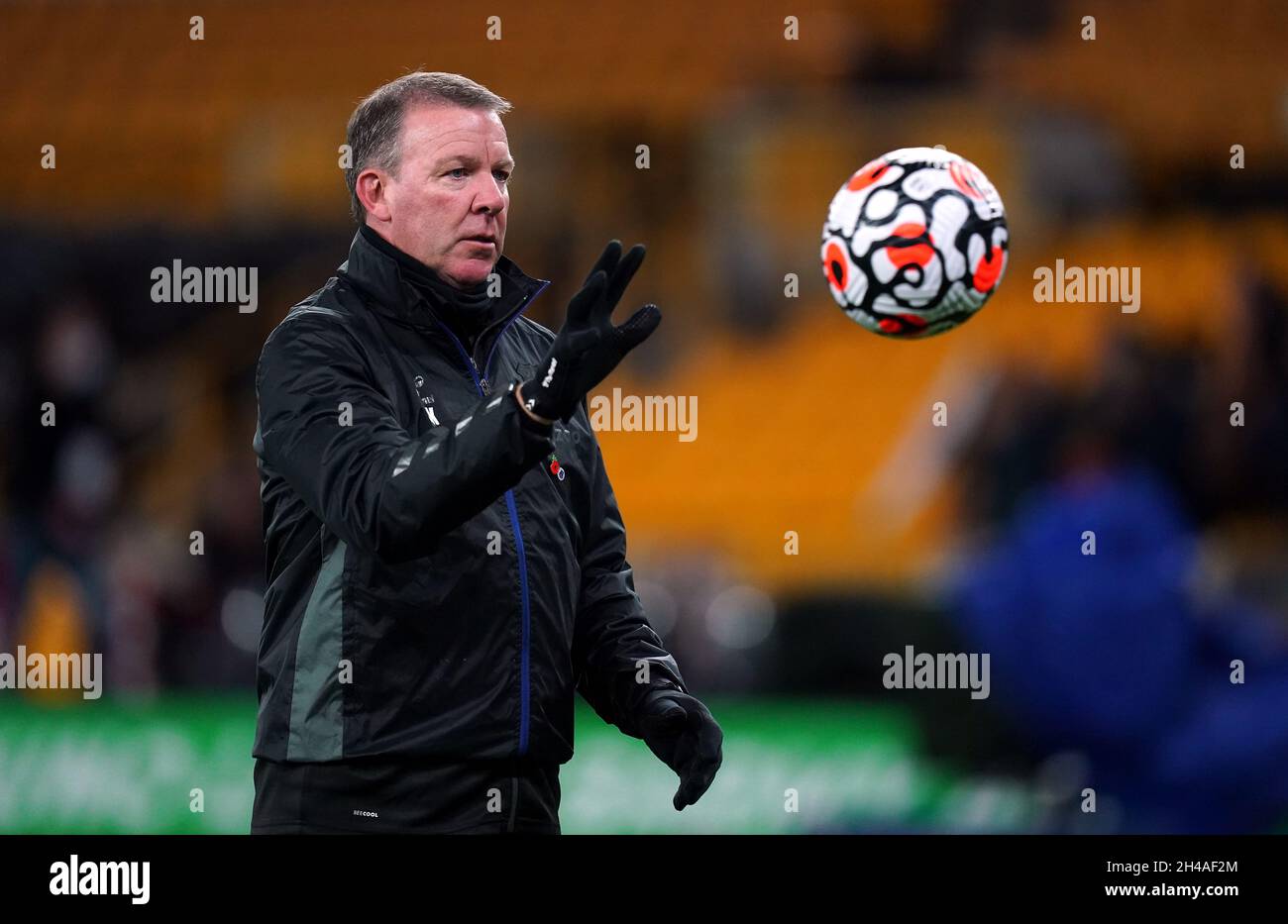 Everton goalkeeping coach Alan Kelly before the Premier League match at ...