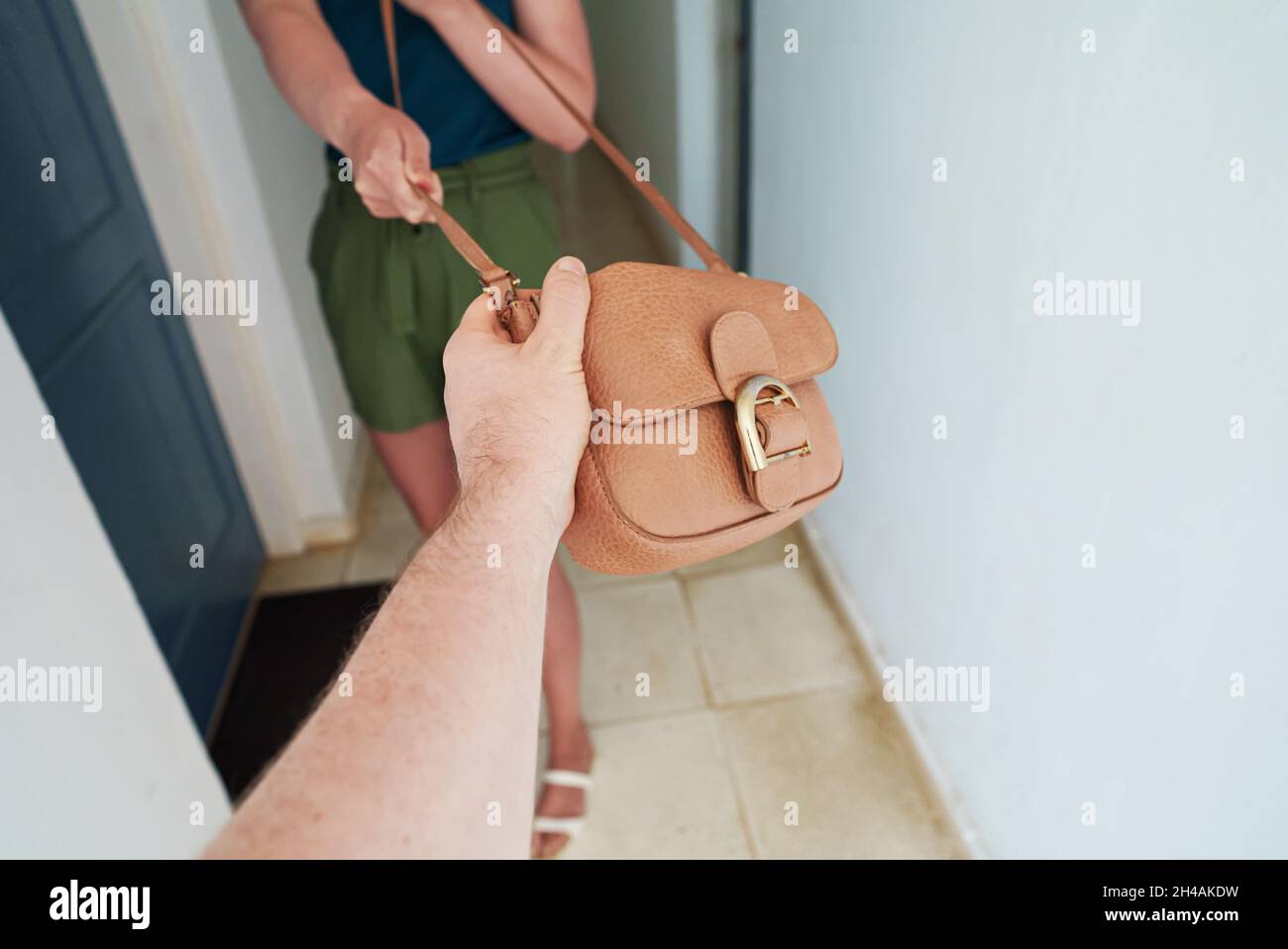 Thief stealing purse from handbag hi-res stock photography and images ...