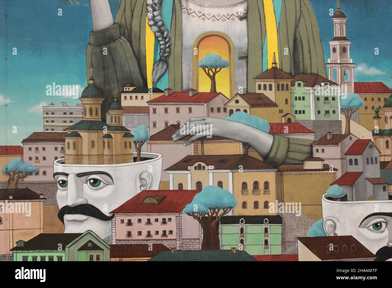 Illustrated large mural building in city Stock Photo - Alamy