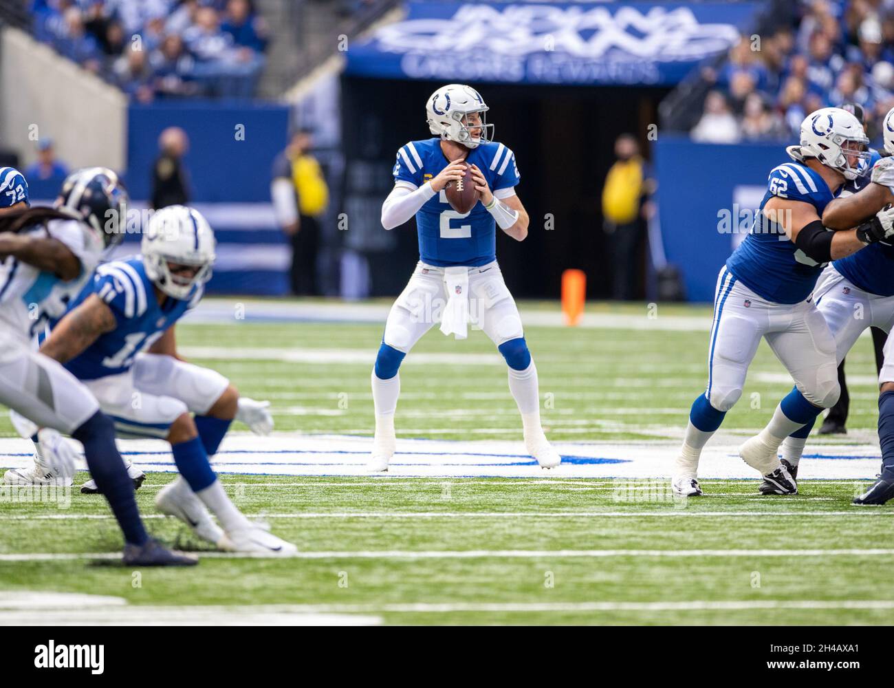 October 31, 2021: Indianapolis Colts quarterback Carson Wentz (2 ...