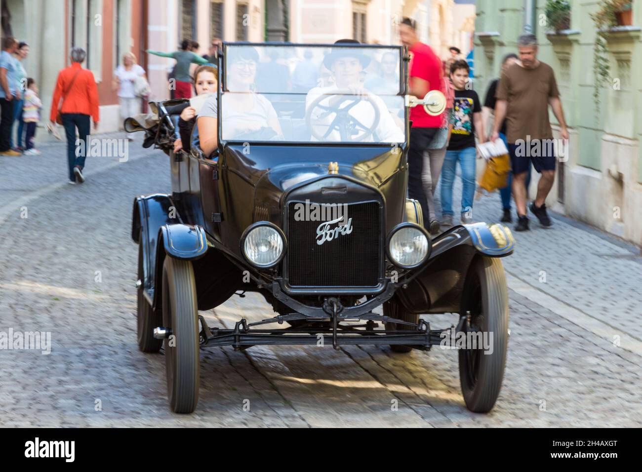 100 year old car hi-res stock photography and images - Alamy