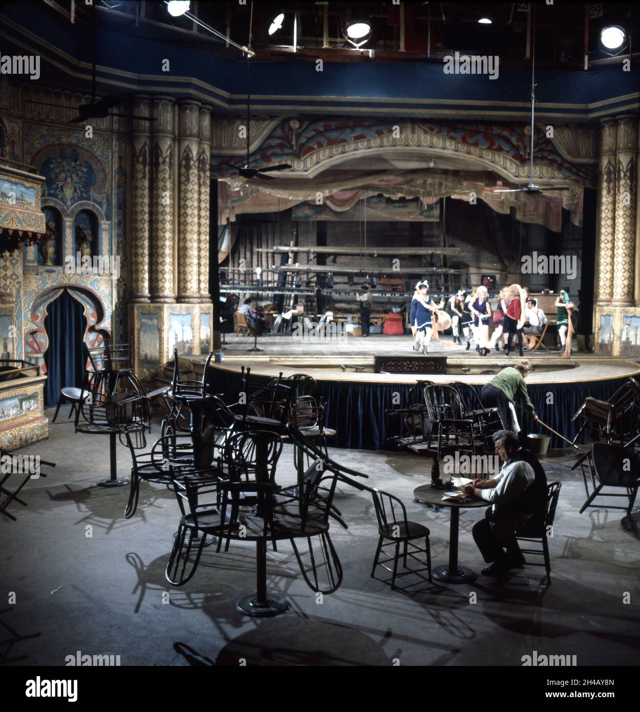 Burlesque Theatre on set candid with Dancers during filming of FUNNY ...