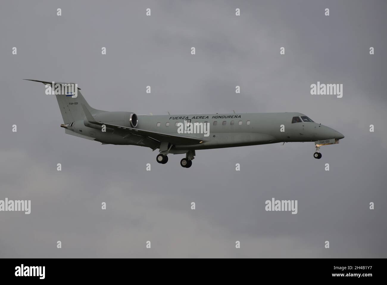 FAH-001, an Embraer Legacy 600 operated by the Honduran Air Force ...