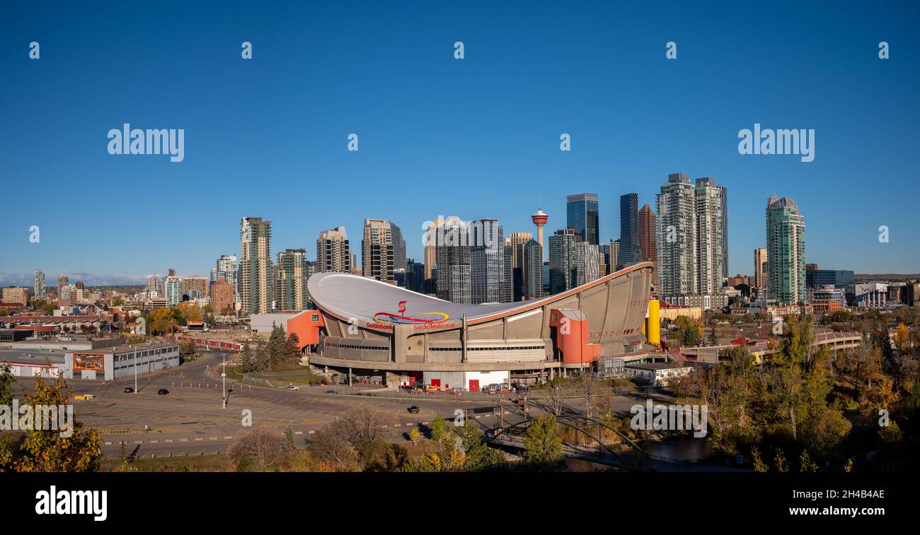 Scotiabank saddledome hi-res stock photography and images - Alamy