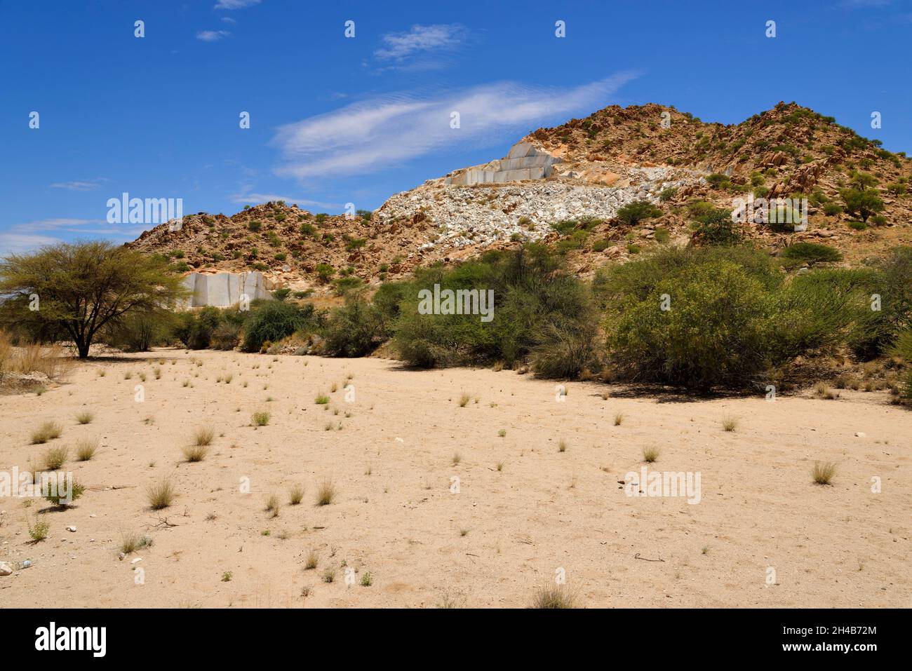 Marble quarry southwest of Karibib (at road D1952), Jonathan Palisandro ...