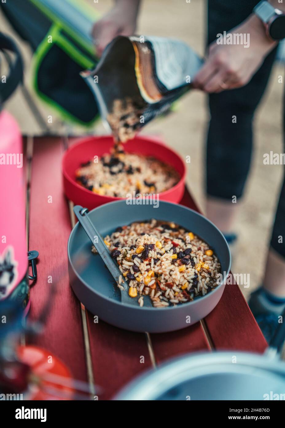 Camp beans hi-res stock photography and images - Alamy