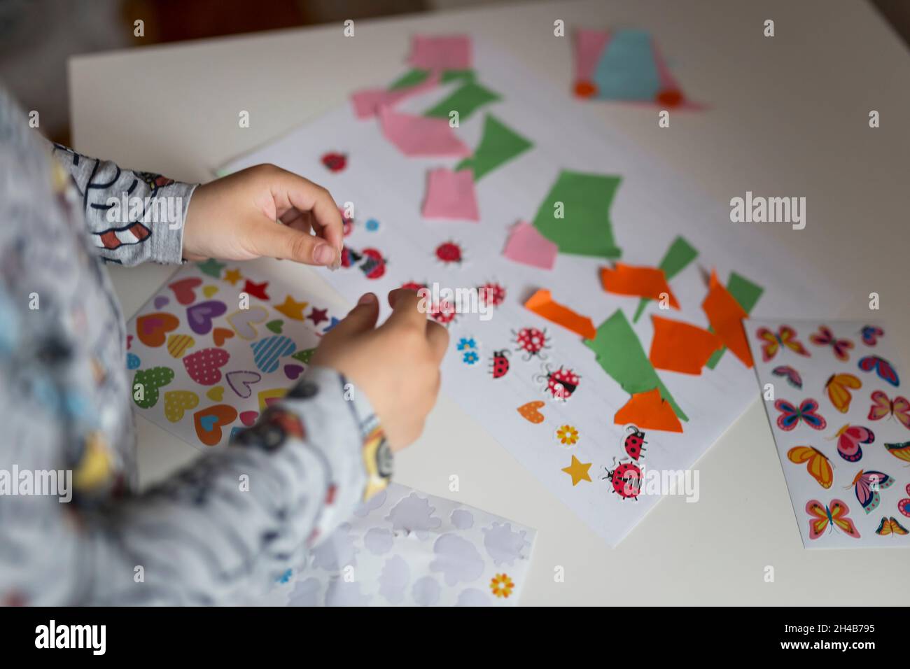 Flooring sheet hi-res stock photography and images - Alamy