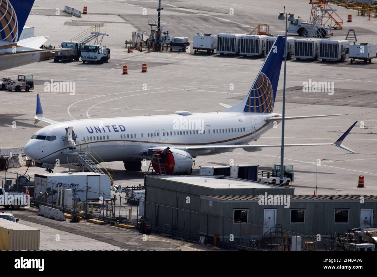 B7m8 hi-res stock photography and images - Alamy