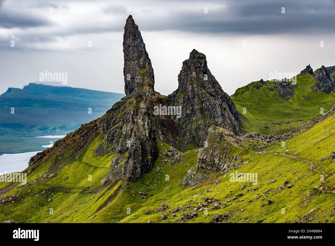 Dramatic stormy skies, sunbeams and mountain scenery at Storr, Isle of ...