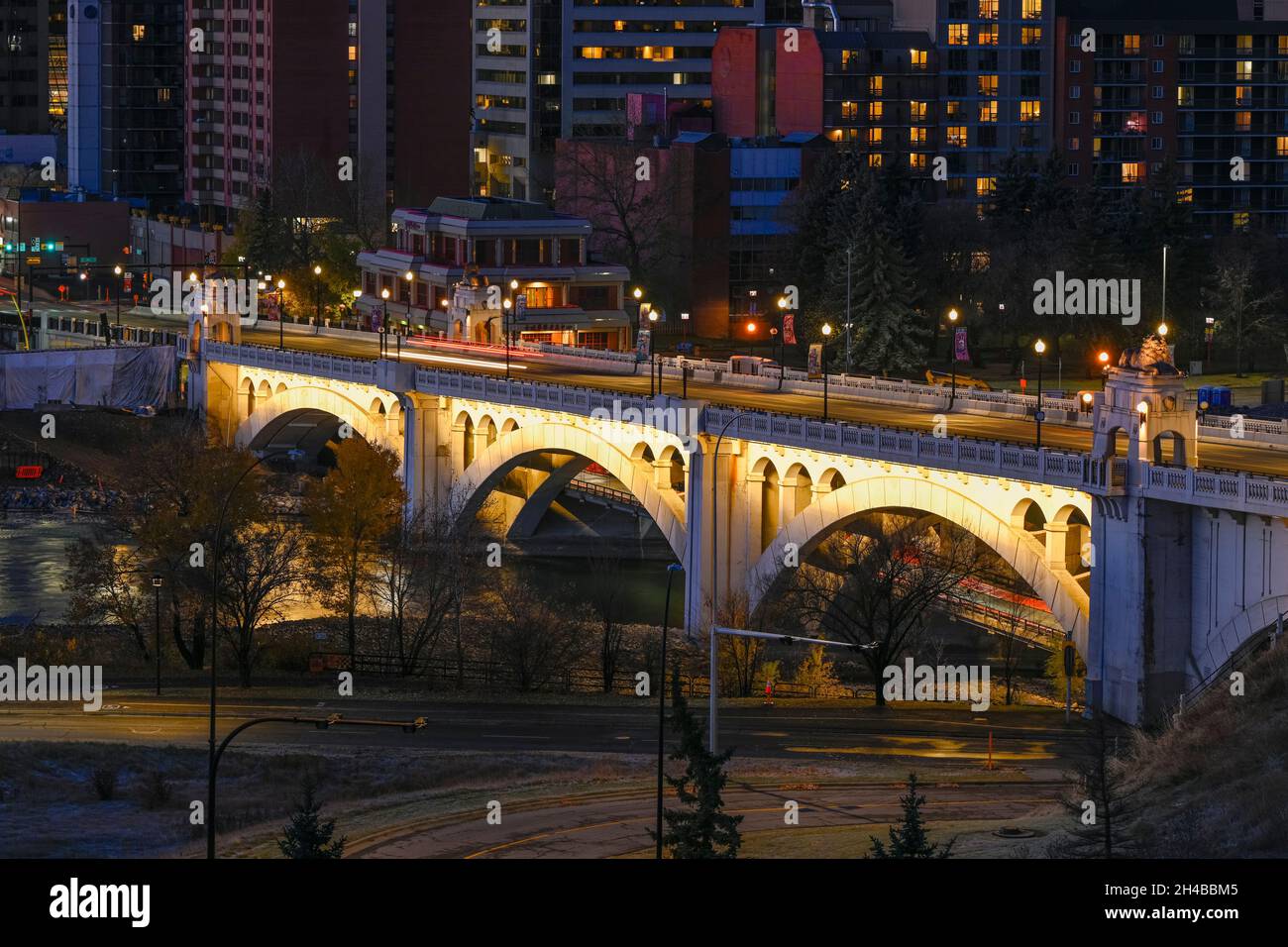 Calgary centre street bridge hi-res stock photography and images - Alamy