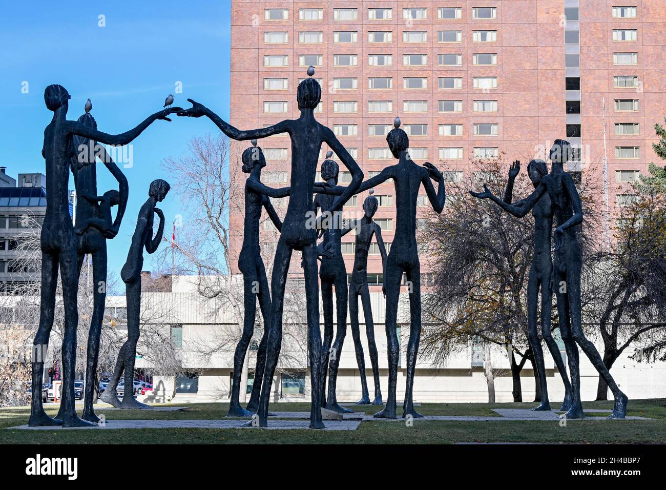 Family of man sculpture calgary hi-res stock photography and images - Alamy