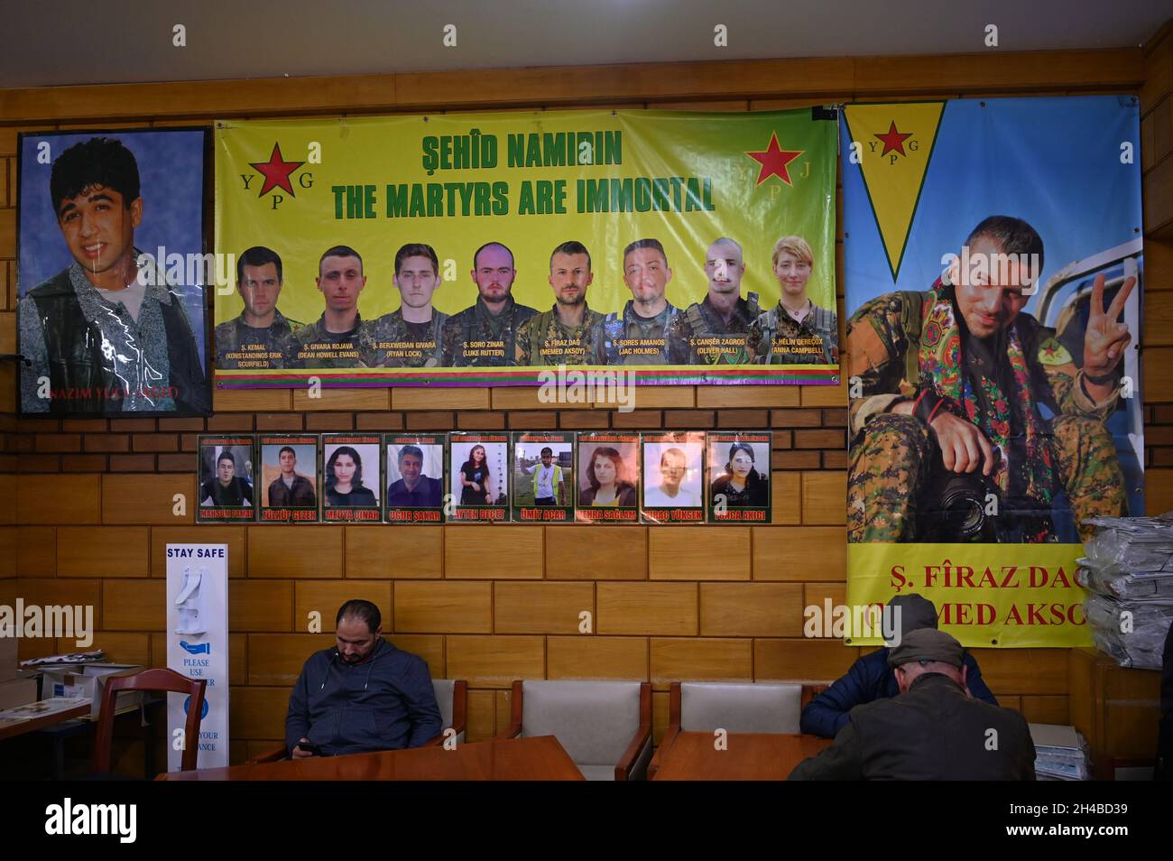 Peace in kurdistan campaign hi-res stock photography and images - Alamy