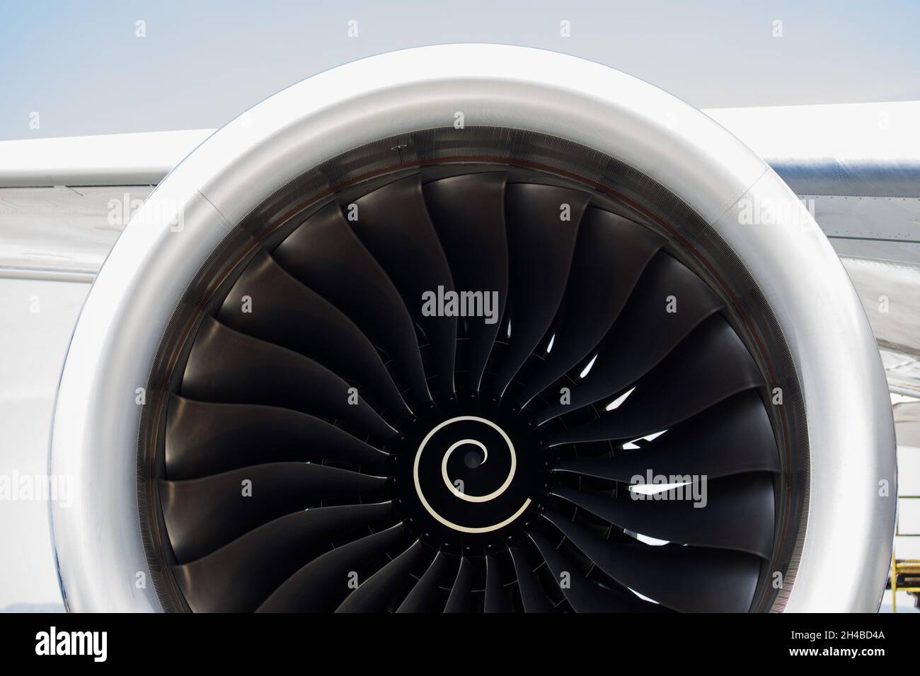 Delta air lines airbus a350 900 hi-res stock photography and images - Alamy